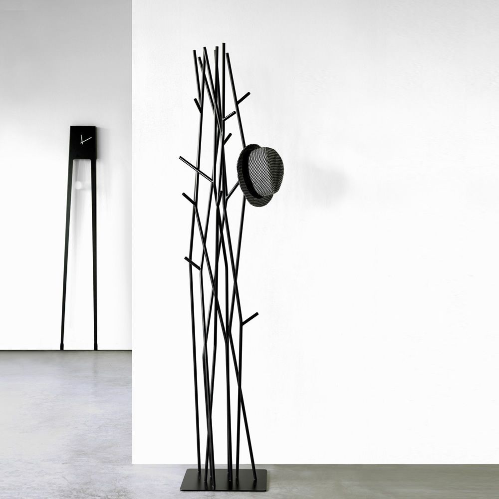 Los 10 mejores percheros de pie originales - Muebles Lluesma